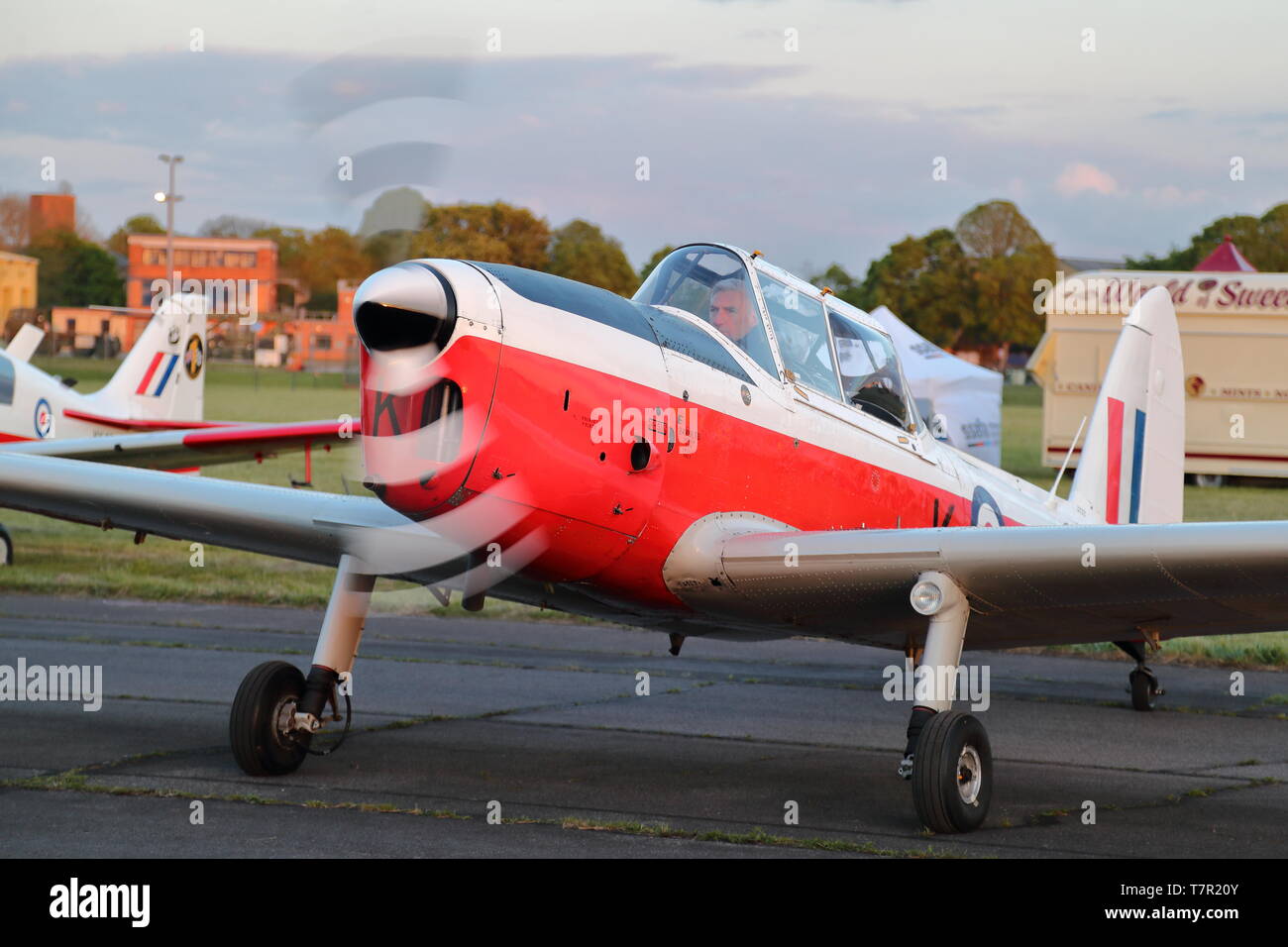 De havilland chipmunk hi-res stock photography and images - Alamy