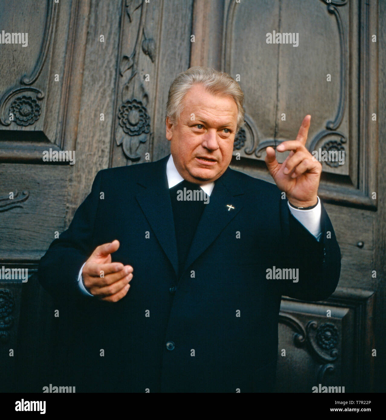 Pfarrer serie hi-res stock photography and images - Alamy