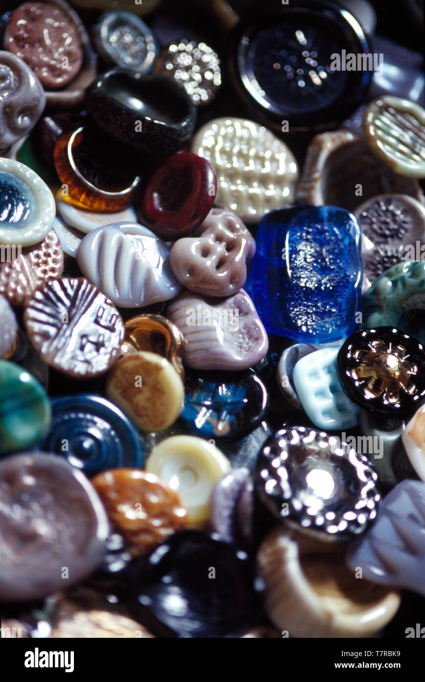 Vintage buttons hi-res stock photography and images - Alamy