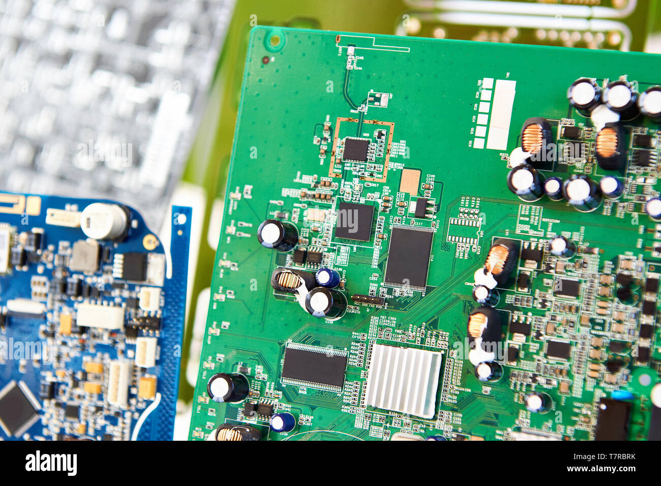 Integrated circuit and socket hi-res stock photography and images - Alamy