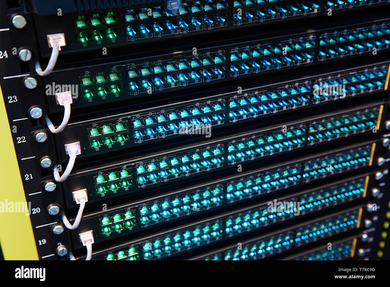 Telephone exchanges hi-res stock photography and images - Alamy