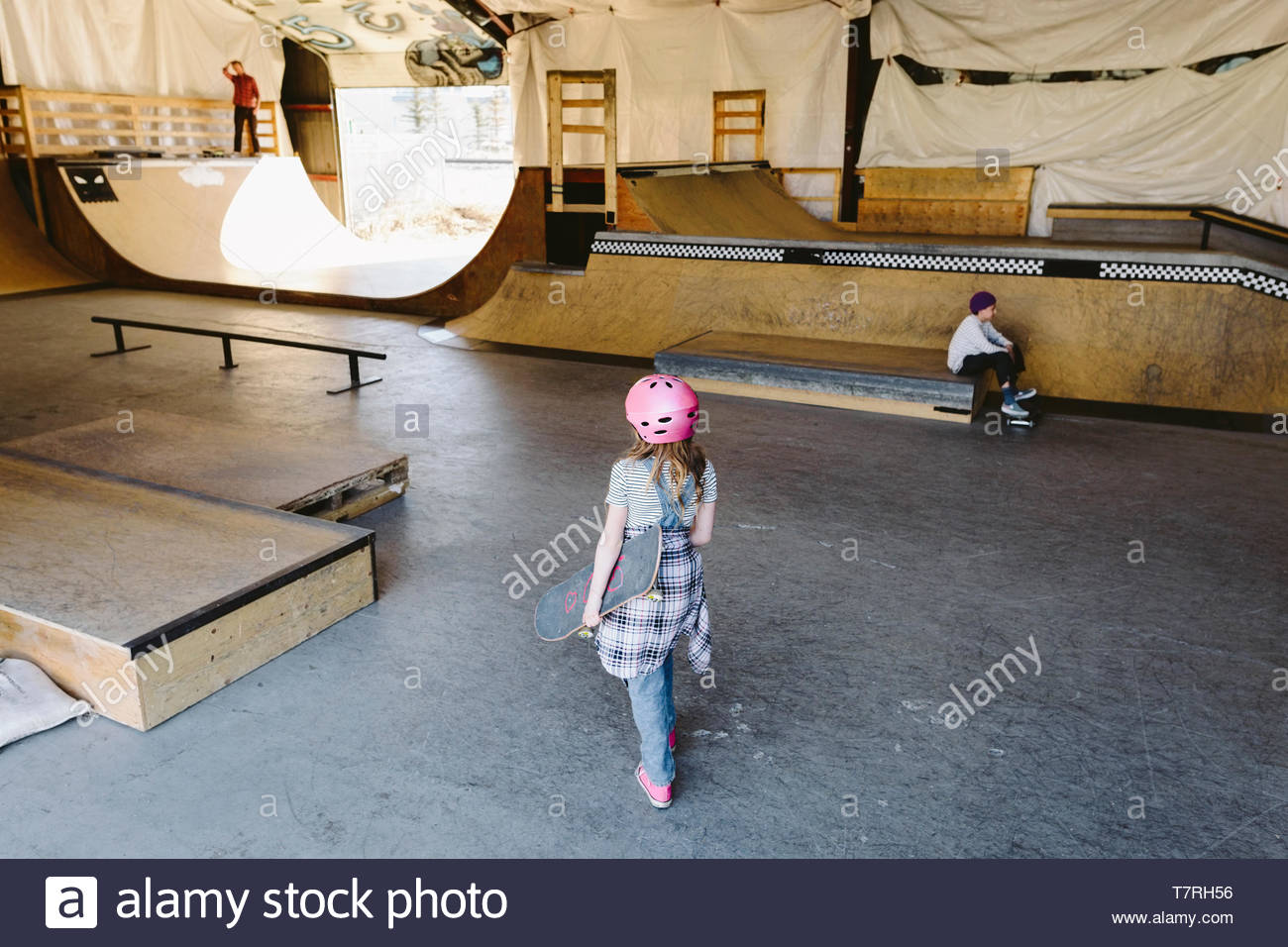 Indoor skate park hi-res stock photography and images - Alamy