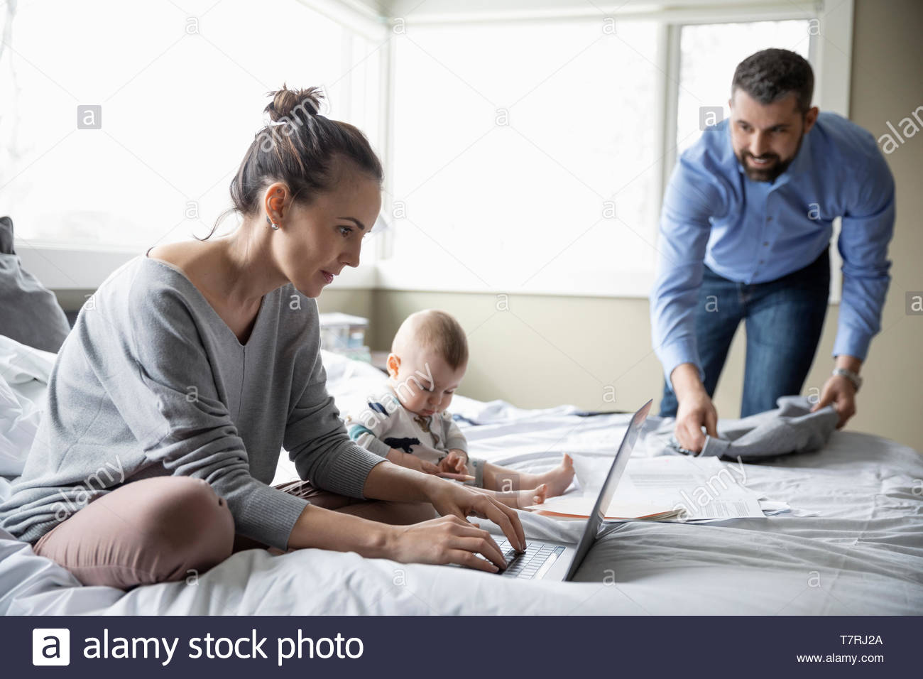 Working parent hi-res stock photography and images - Alamy