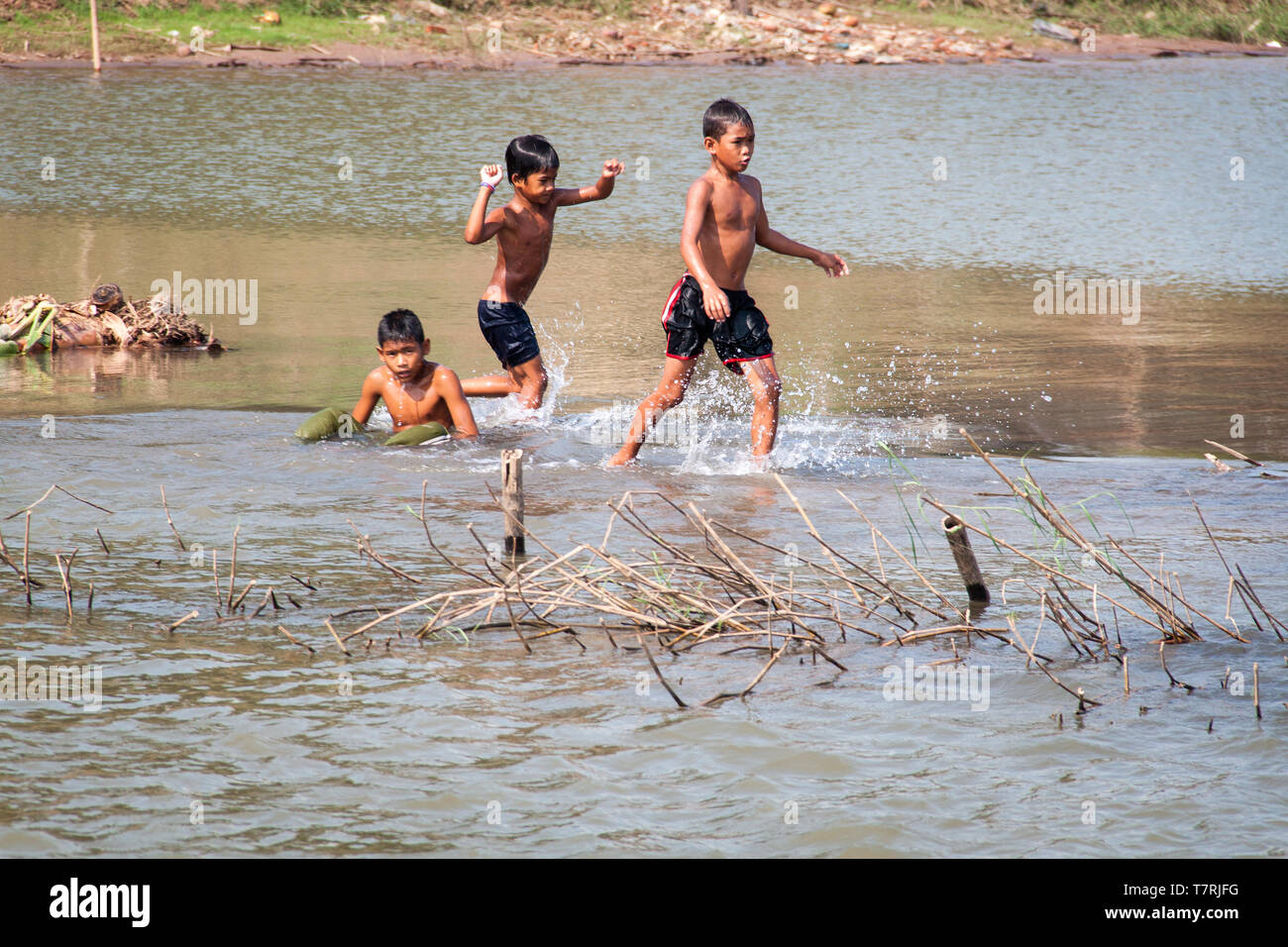Children playing in mekong river High Resolution Stock Photography and ...