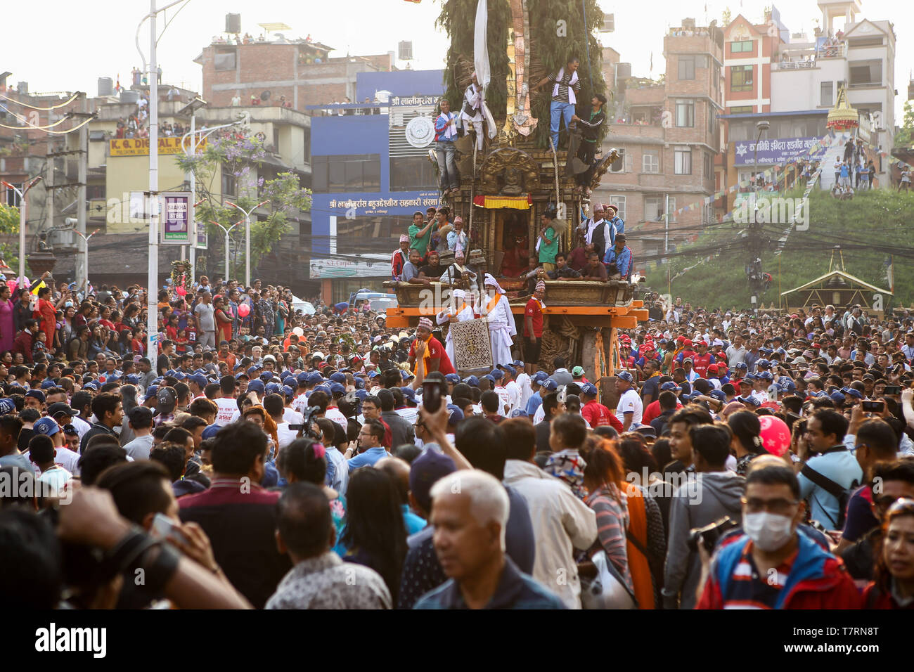 Devotees seen pulling the chariot of God of Rain Rato Machhindranath ...