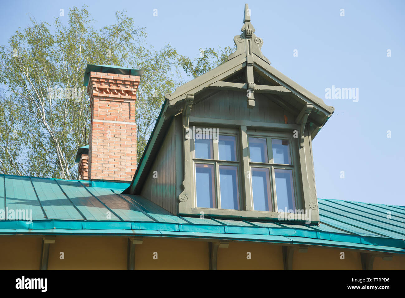 Mansard gable roof building hi-res stock photography and images - Alamy