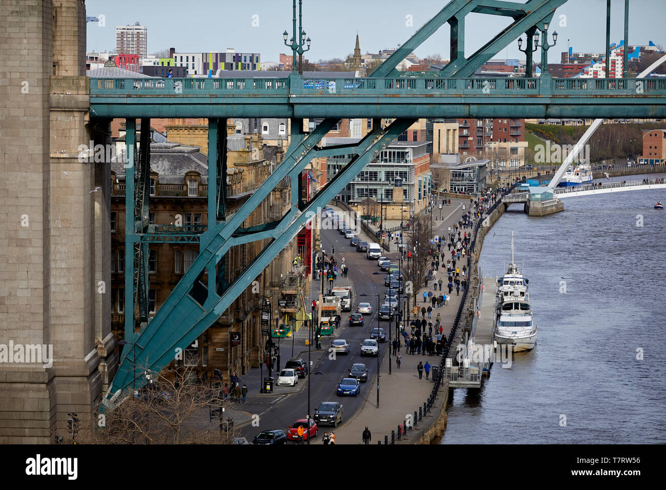 Newcastle quays hi-res stock photography and images - Alamy