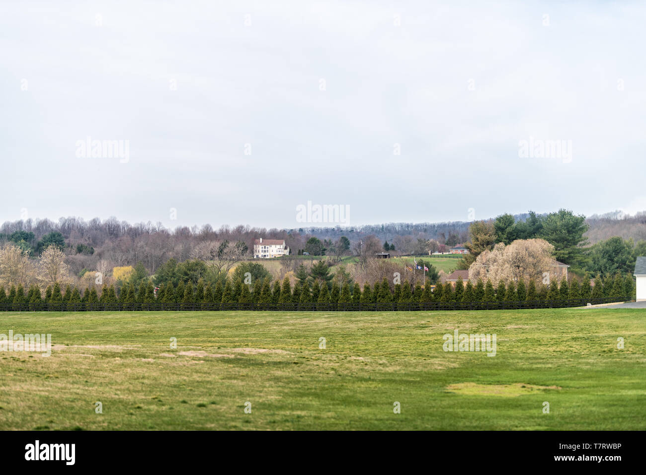 Leesburg, USA - April 6, 2018: Rural Virginia farm countryside mountain ...