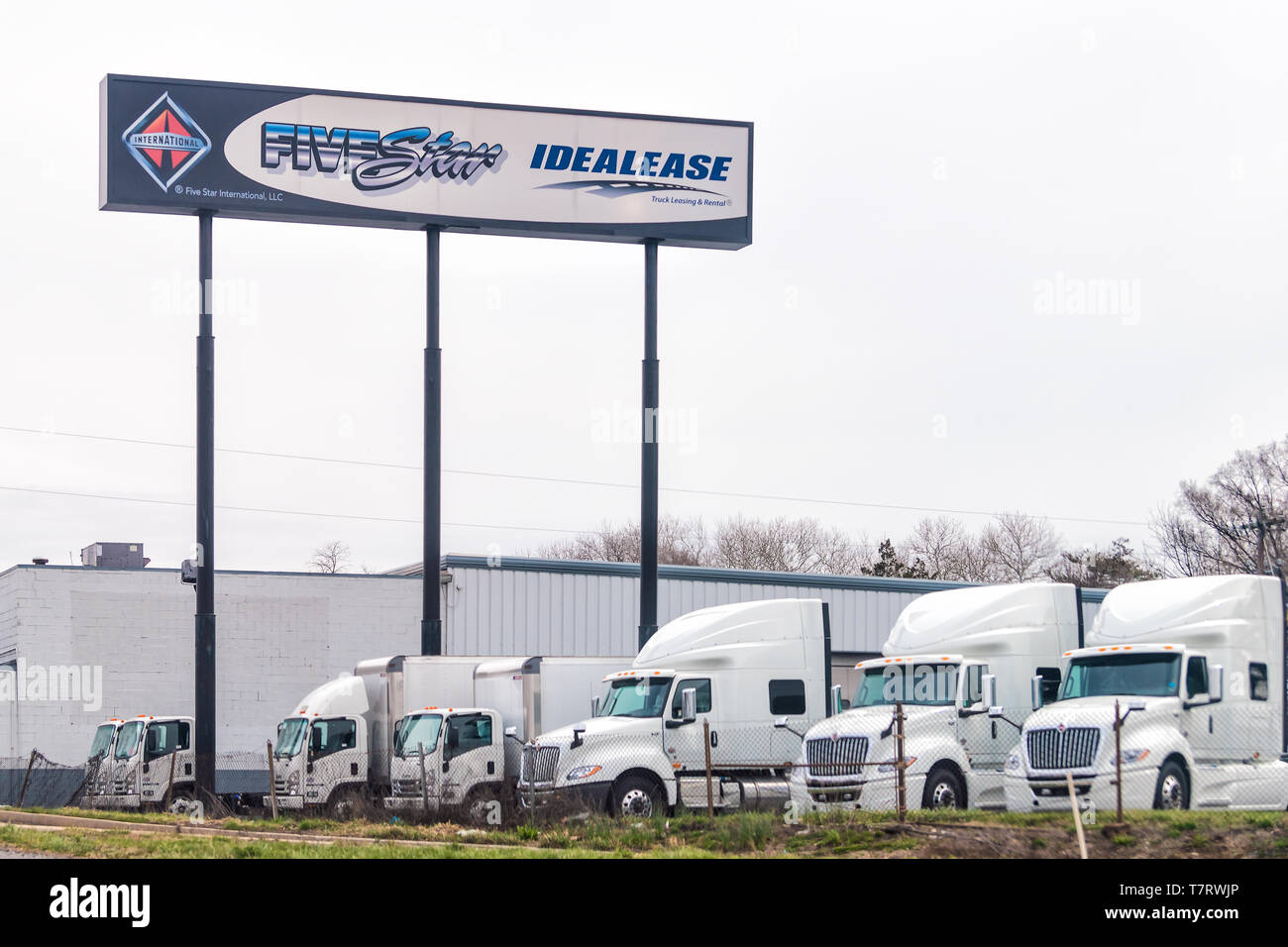 Harrisburg, USA - April 6, 2018: Sign on highway 83 north in ...