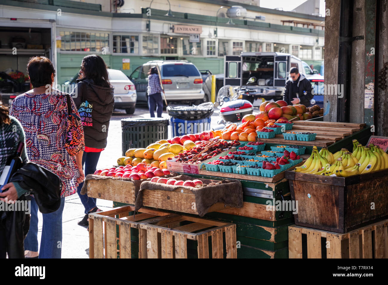 Famous Pike Place Market in Seattle, USA Stock Photo - Alamy