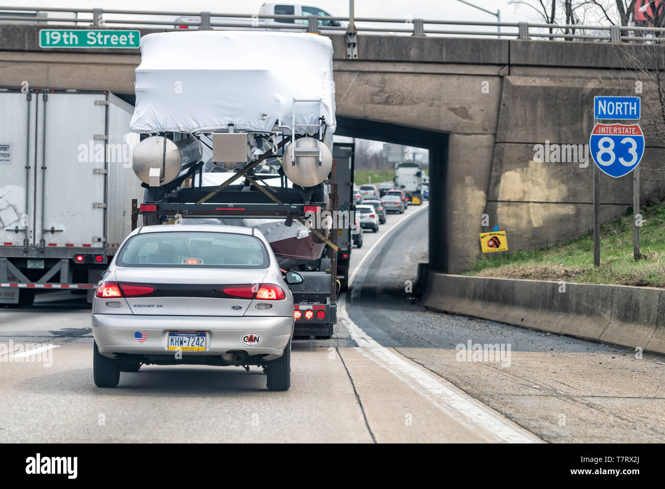 Harrisburg, USA - April 6, 2018: Traffic with highway 83 north sign in ...
