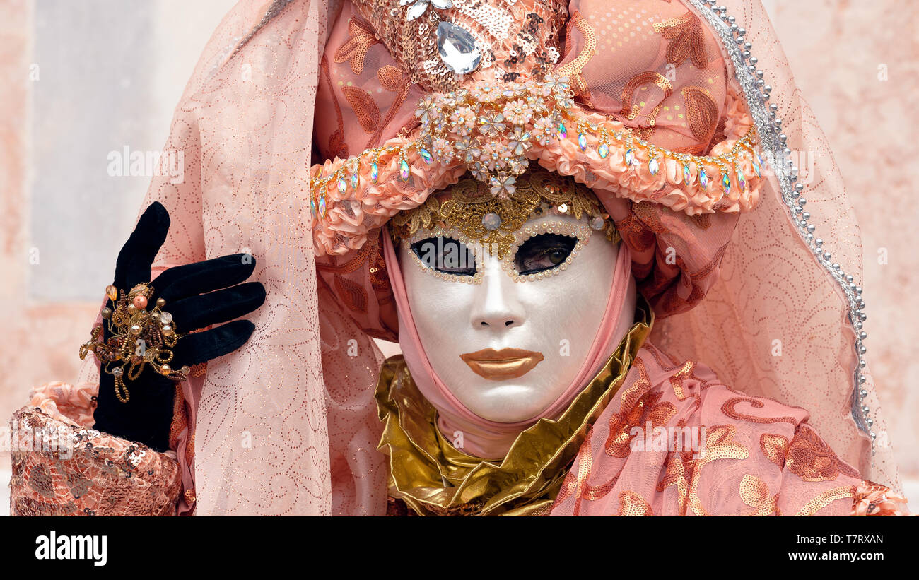 Reveller In Traditional Elaborate Mask And Costume At Venice Carnival (Carnevale di Venezia ...