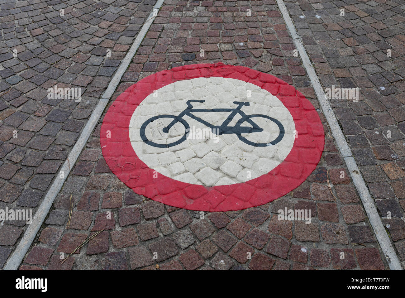 Cycling prohibited road sign hi-res stock photography and images - Alamy
