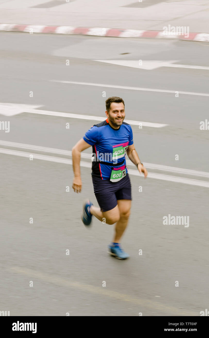 Very fast runner hi-res stock photography and images - Alamy