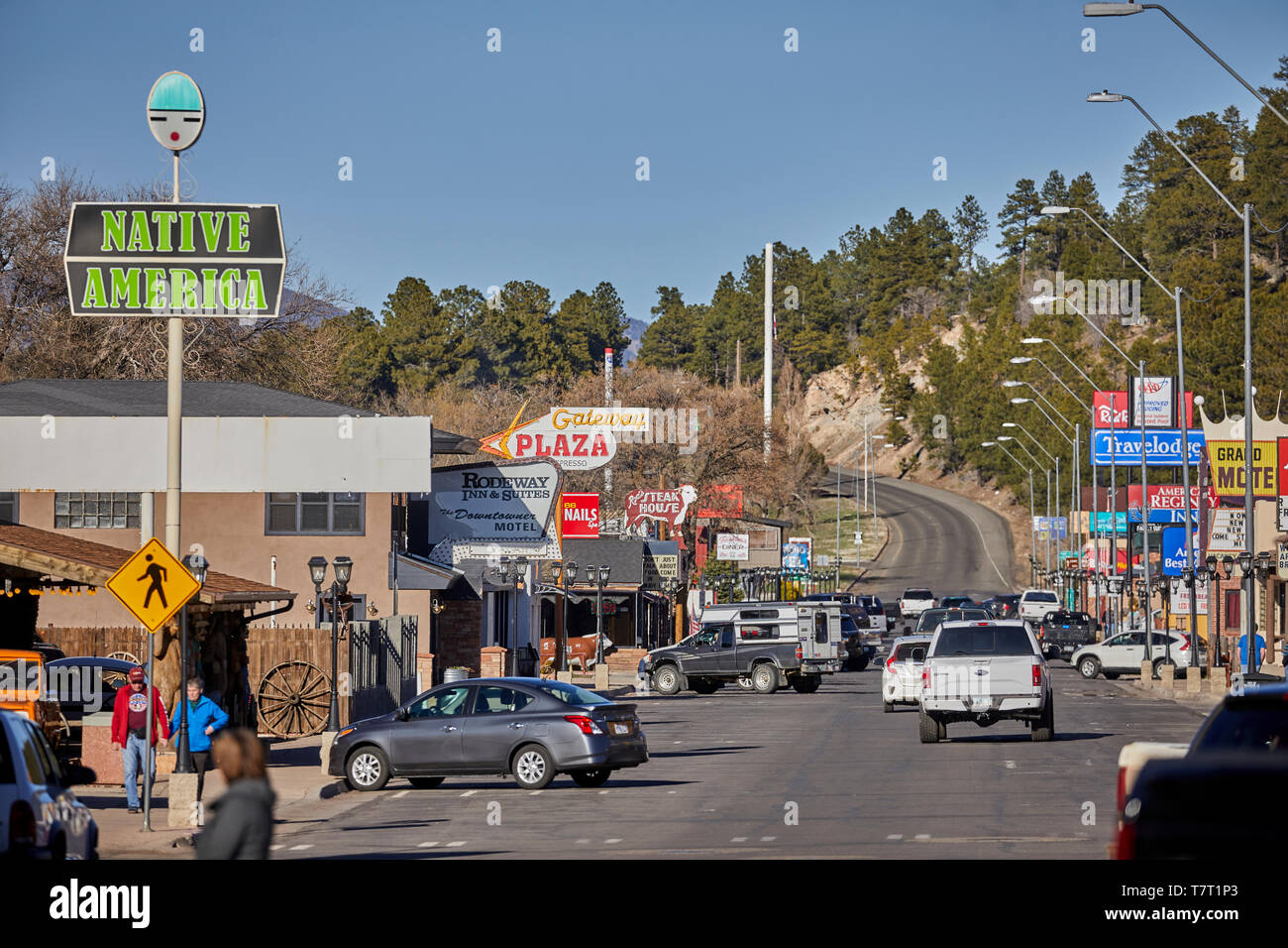 Historic Route 66 city Williams, looking down route 66 Stock Photo - Alamy