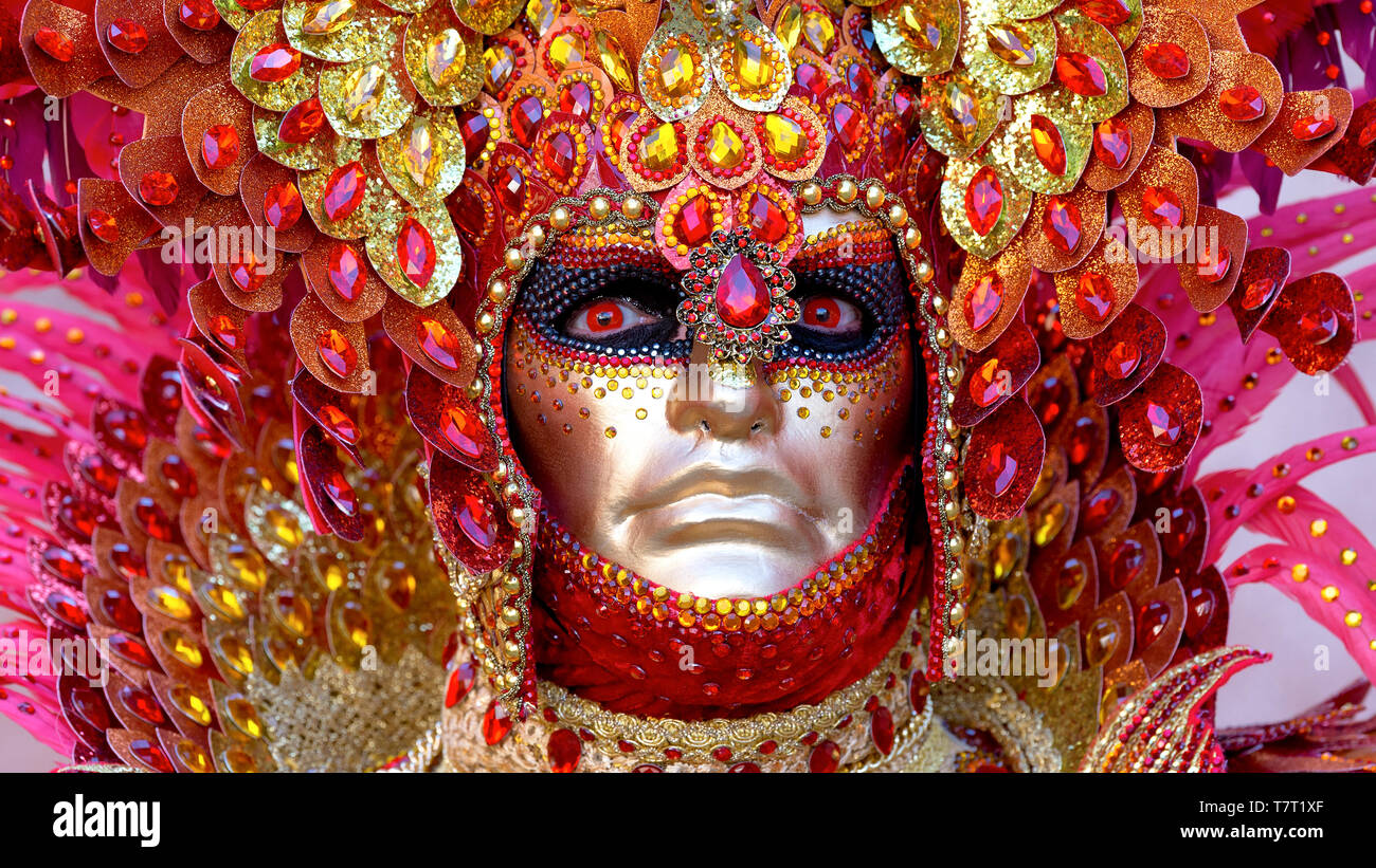 Reveller In Traditional Elaborate Mask And Costume At Venice Carnival ...