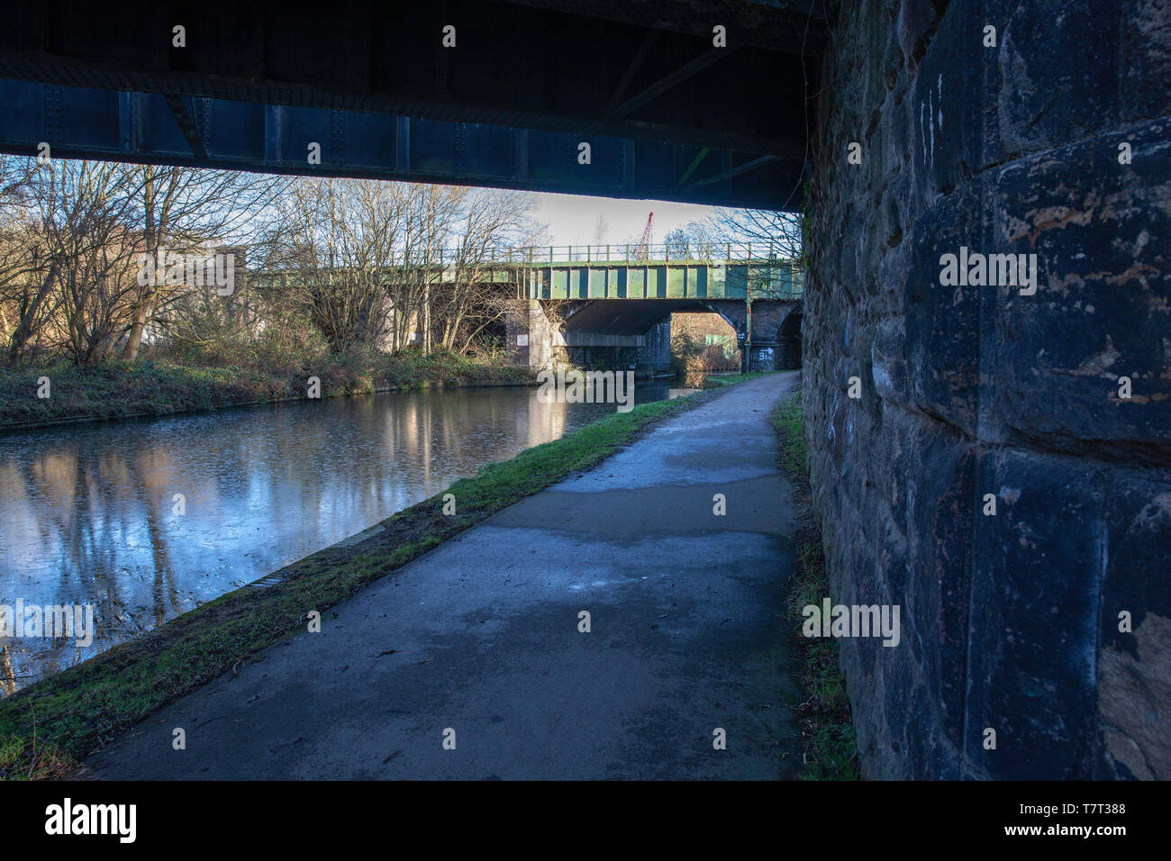 Rotherham Canal High Resolution Stock Photography and Images - Alamy