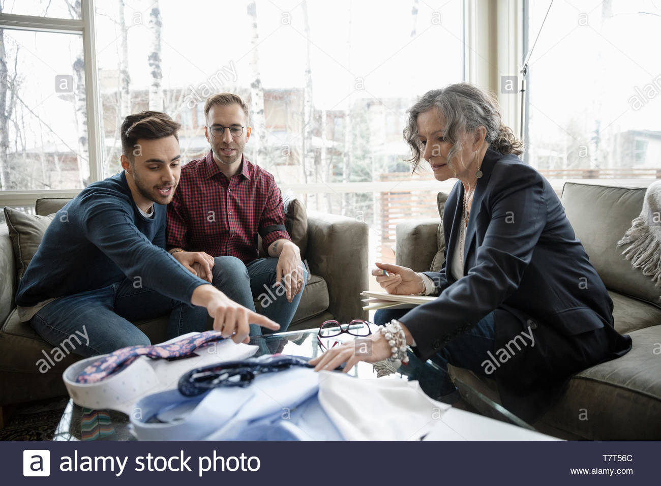Senior gay male couple hi-res stock photography and images - Alamy