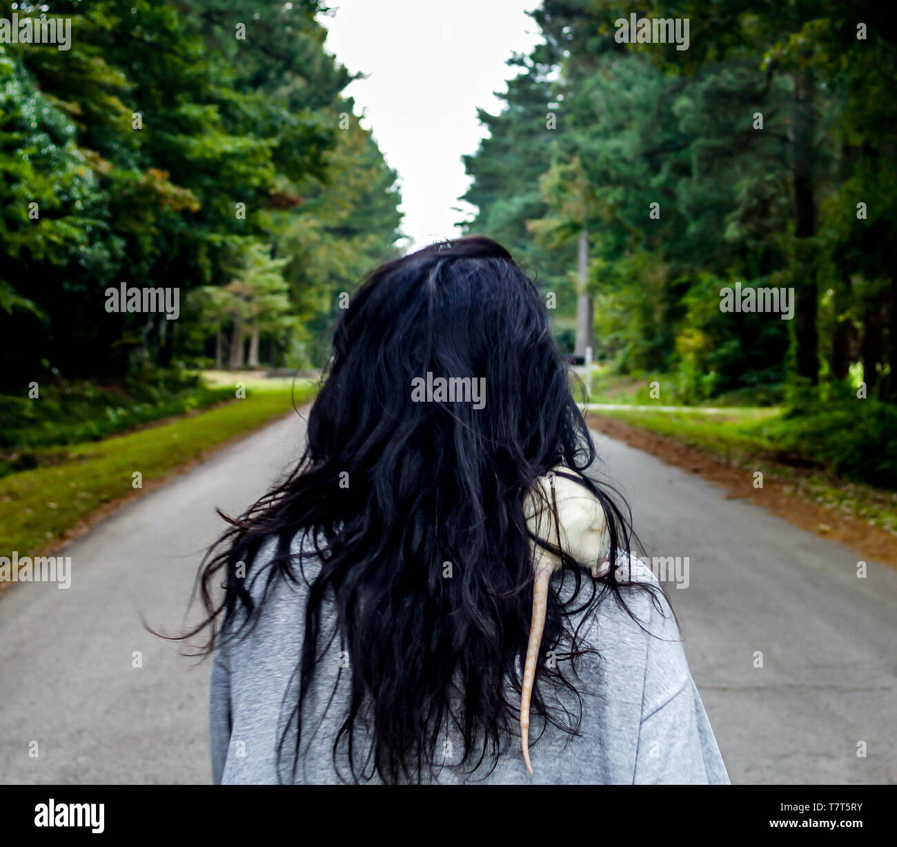 Girl pet rat shoulder hi-res stock photography and images - Alamy