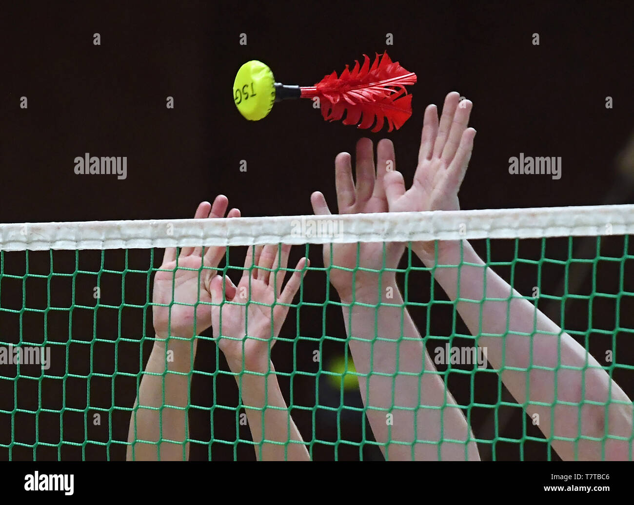 Consider net hi-res stock photography and images - Alamy