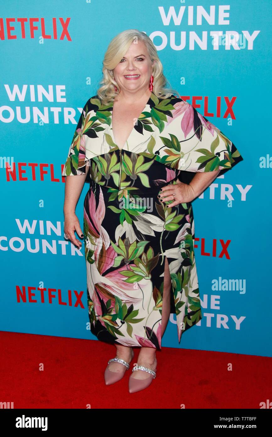 World premiere of amy poehlers wine country hi-res stock photography ...