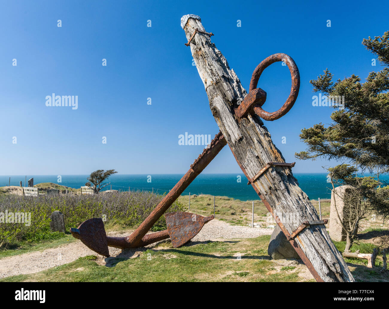 Big anchor hi-res stock photography and images - Alamy