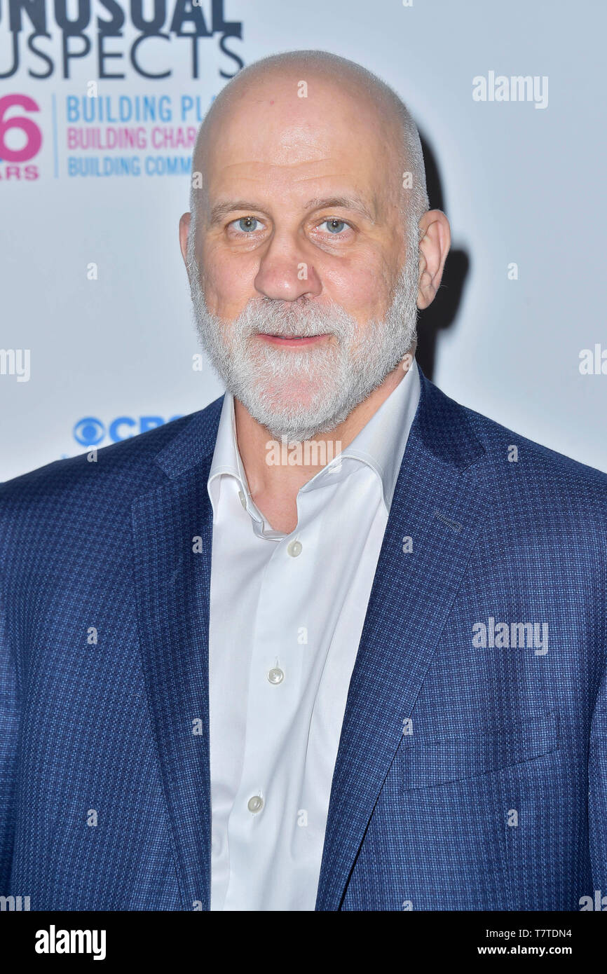 Chuck saftler hi-res stock photography and images - Alamy