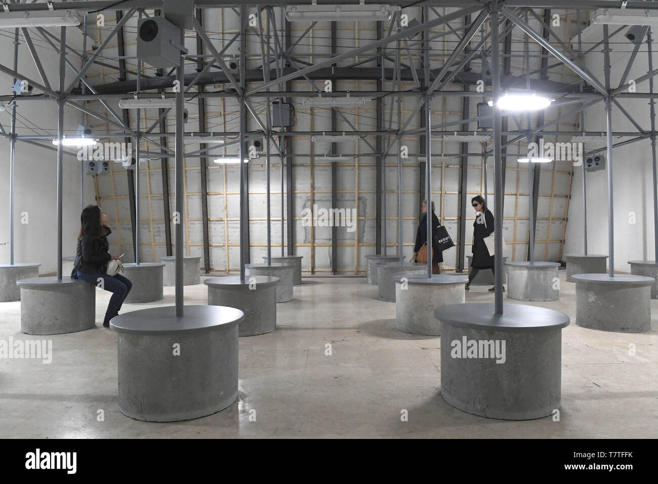 Curated walk hi-res stock photography and images - Alamy