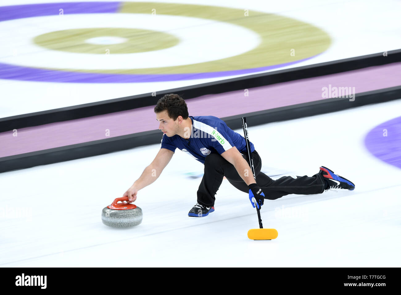 Dropkin hi-res stock photography and images - Alamy