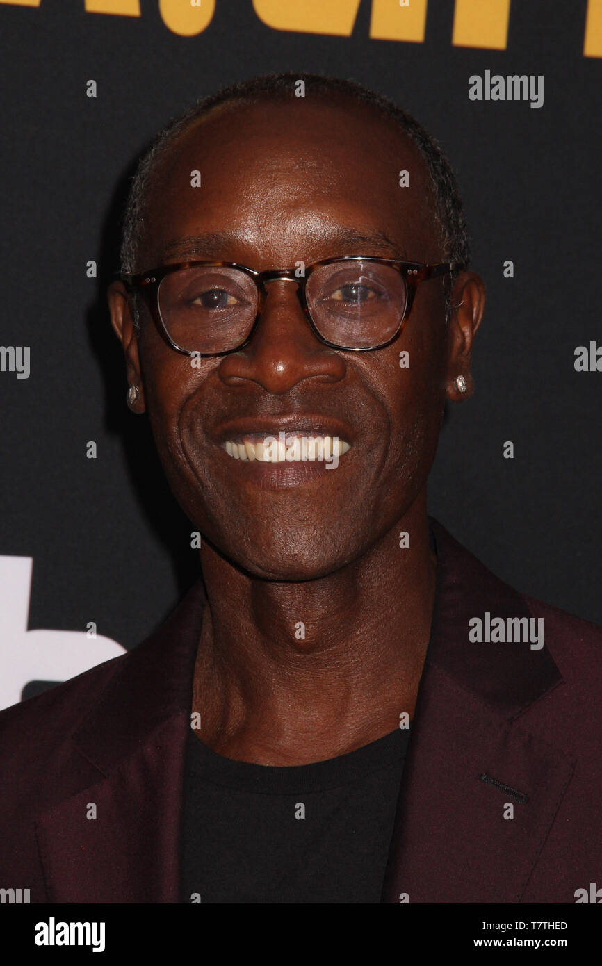 Don cheadle poster hi-res stock photography and images - Alamy