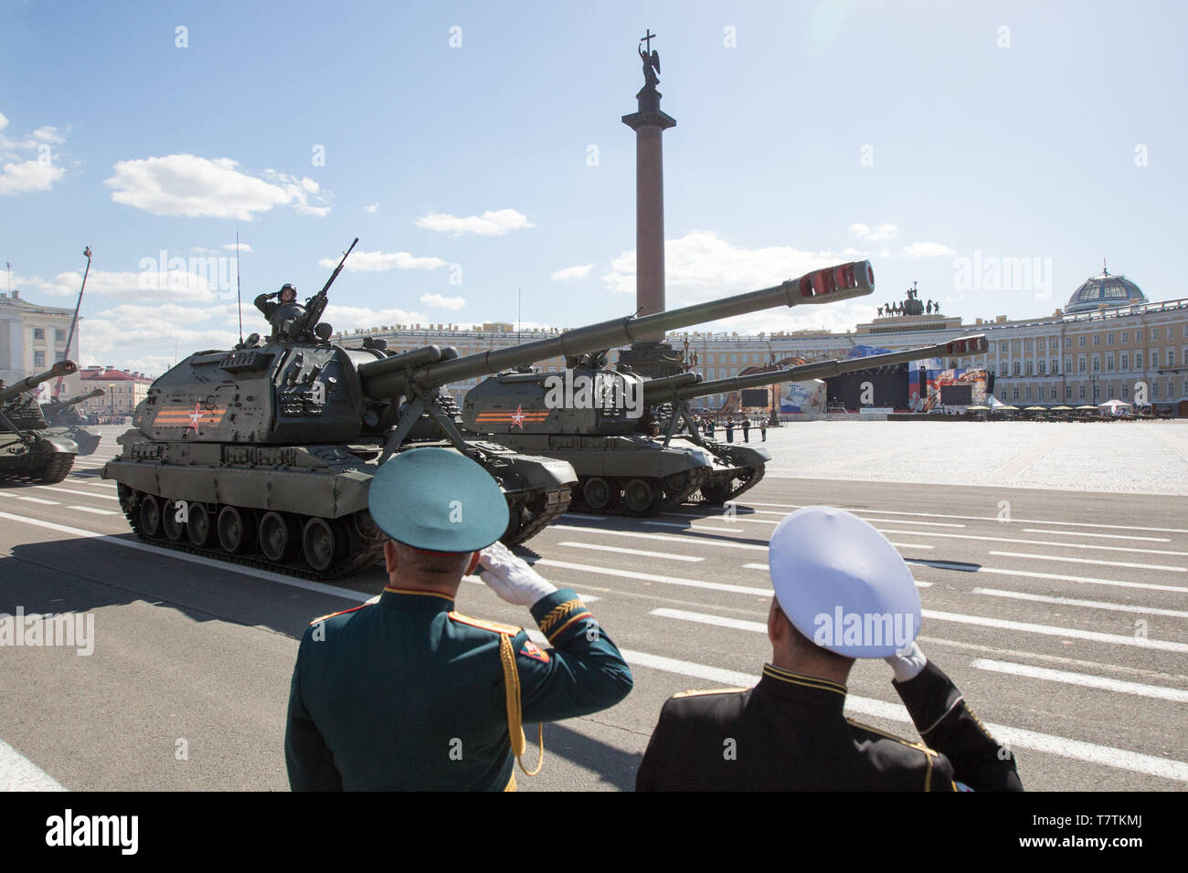 Russian defense ministry tanks hi-res stock photography and images - Alamy