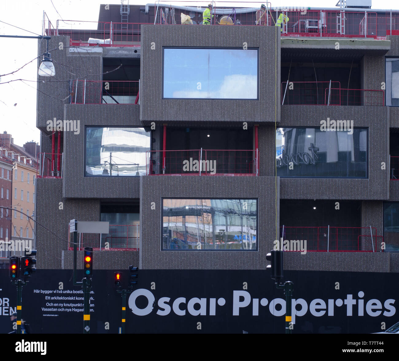 Construction site gate signs hi-res stock photography and images - Alamy
