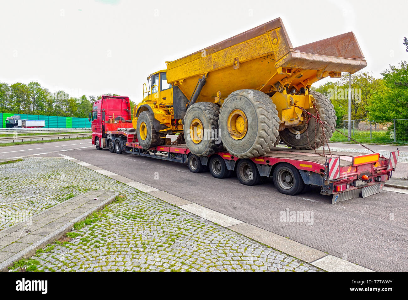 Tipper Trailer High Resolution Stock Photography and Images - Alamy