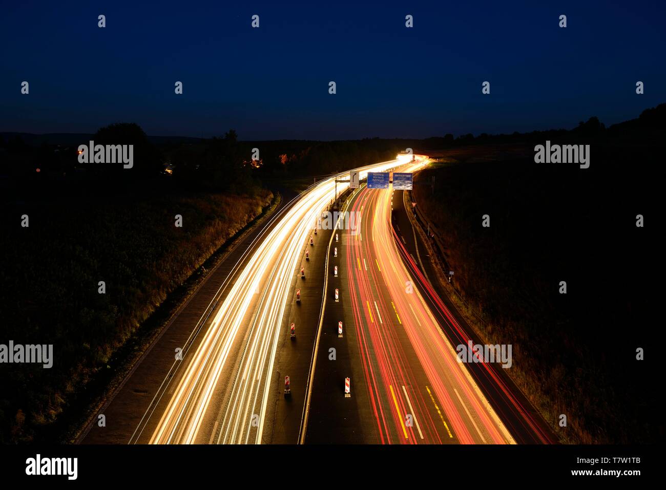 Motorway at night hi-res stock photography and images - Alamy