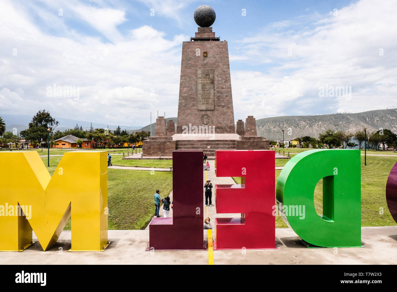 La Mitad del Mundo Ecuador Stock Photo - Alamy