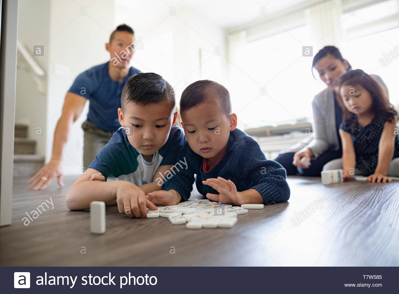 Children playing domino hi-res stock photography and images - Alamy