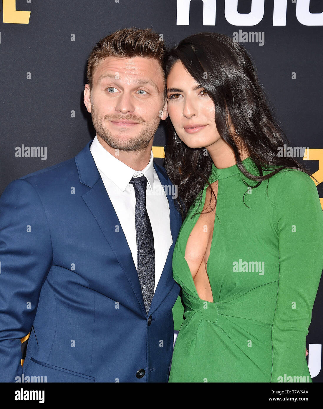 HOLLYWOOD, CA - MAY 07: Jon Rudnitsky (L) and Courtney Grant arrive at ...
