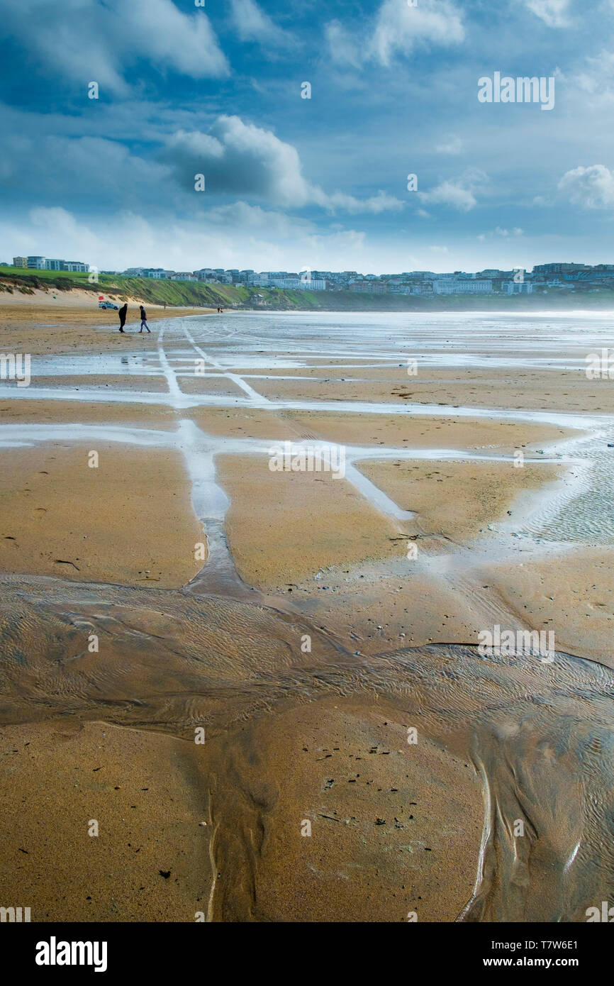 Tire tracks marks hi-res stock photography and images - Alamy