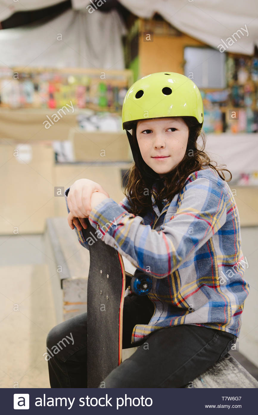 Z boys skateboard hi-res stock photography and images - Alamy