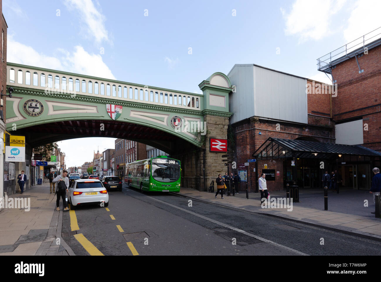 Worcester foregate street station hi-res stock photography and images ...
