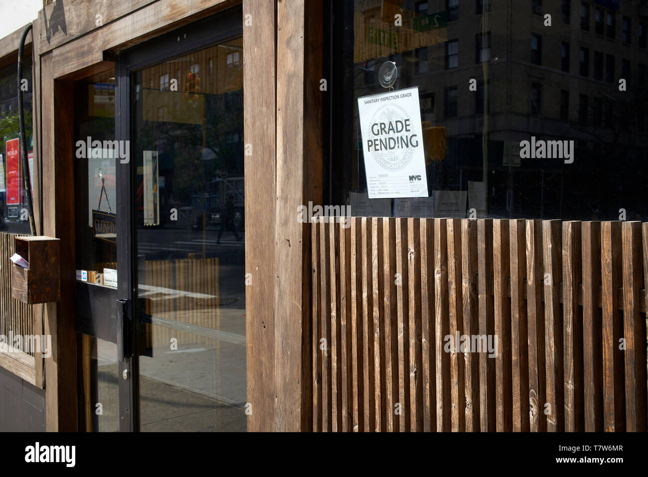 Inspection sign hi-res stock photography and images - Alamy