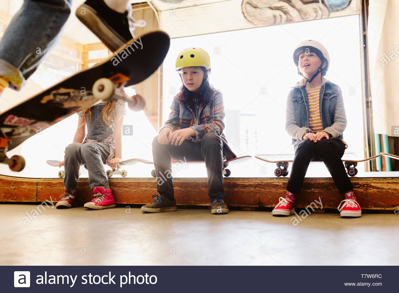 Indoor skate park hi-res stock photography and images - Alamy