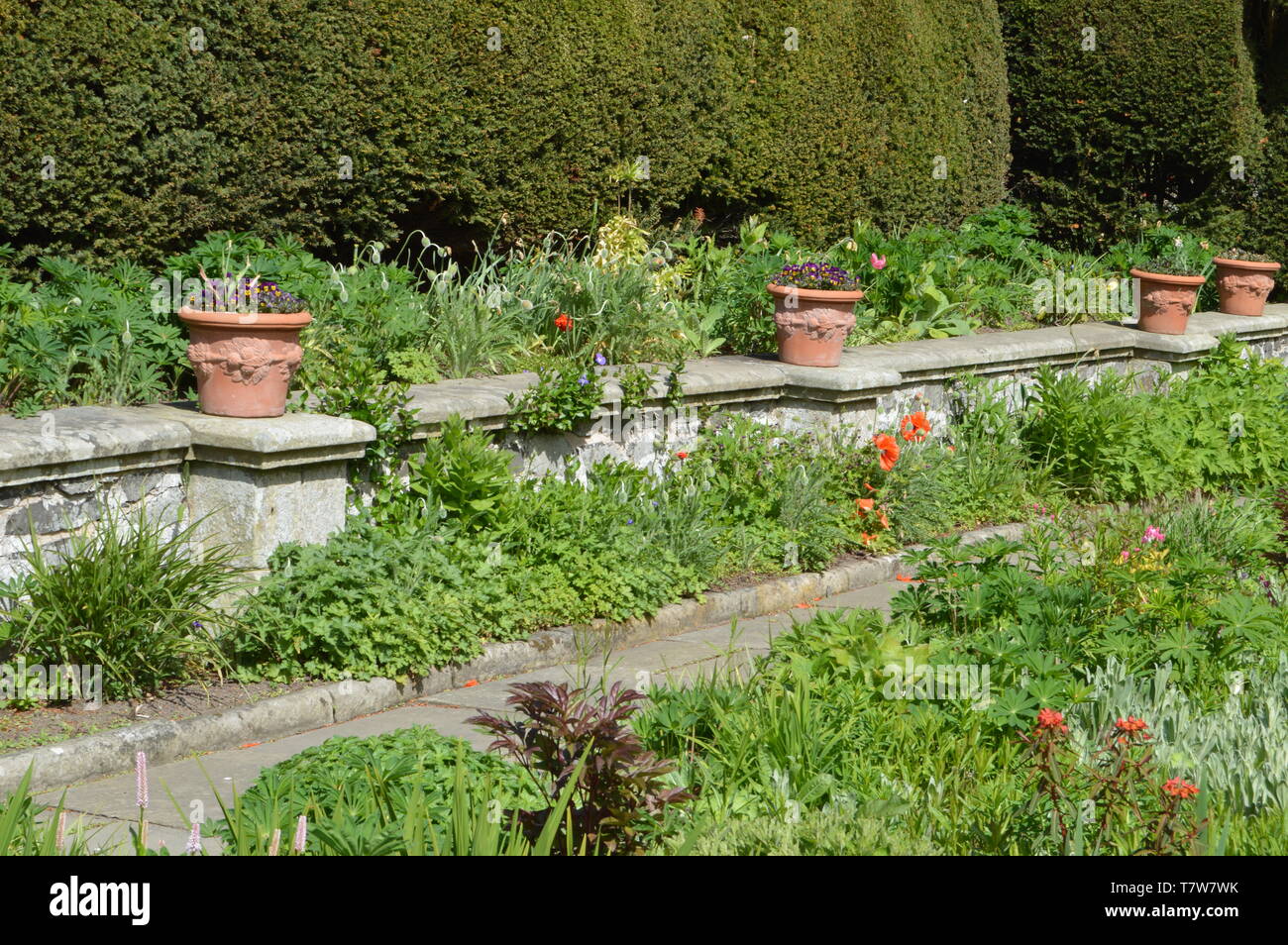 Leuchars castle hi-res stock photography and images - Alamy