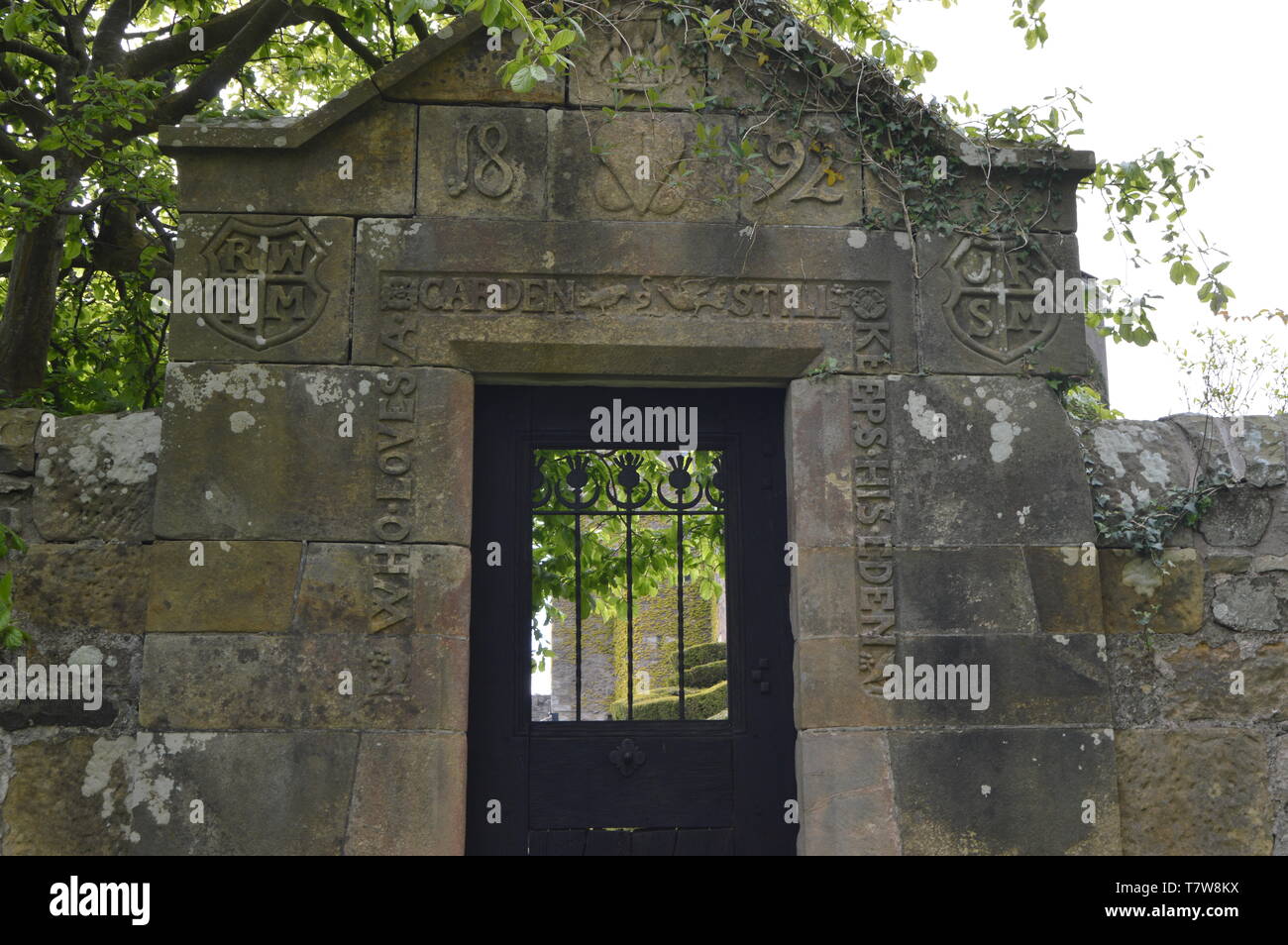 16th Century Earlshall Castle, Leuchars, Fife, Scotland, May 2019 Stock ...