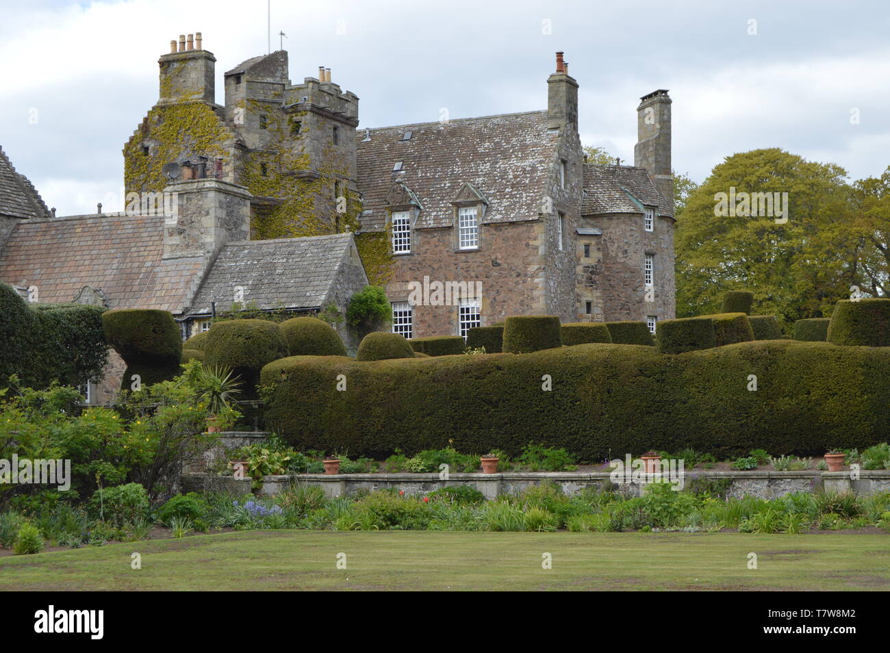 Earlshall castle hi-res stock photography and images - Alamy