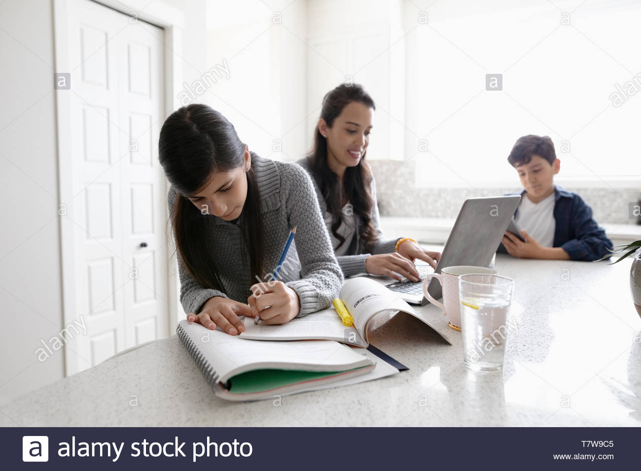 Working mother notebook hi-res stock photography and images - Alamy