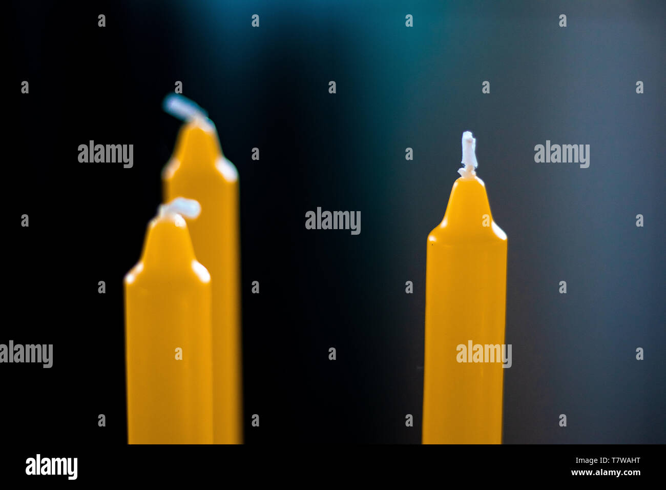 Candles unlit hi-res stock photography and images - Alamy