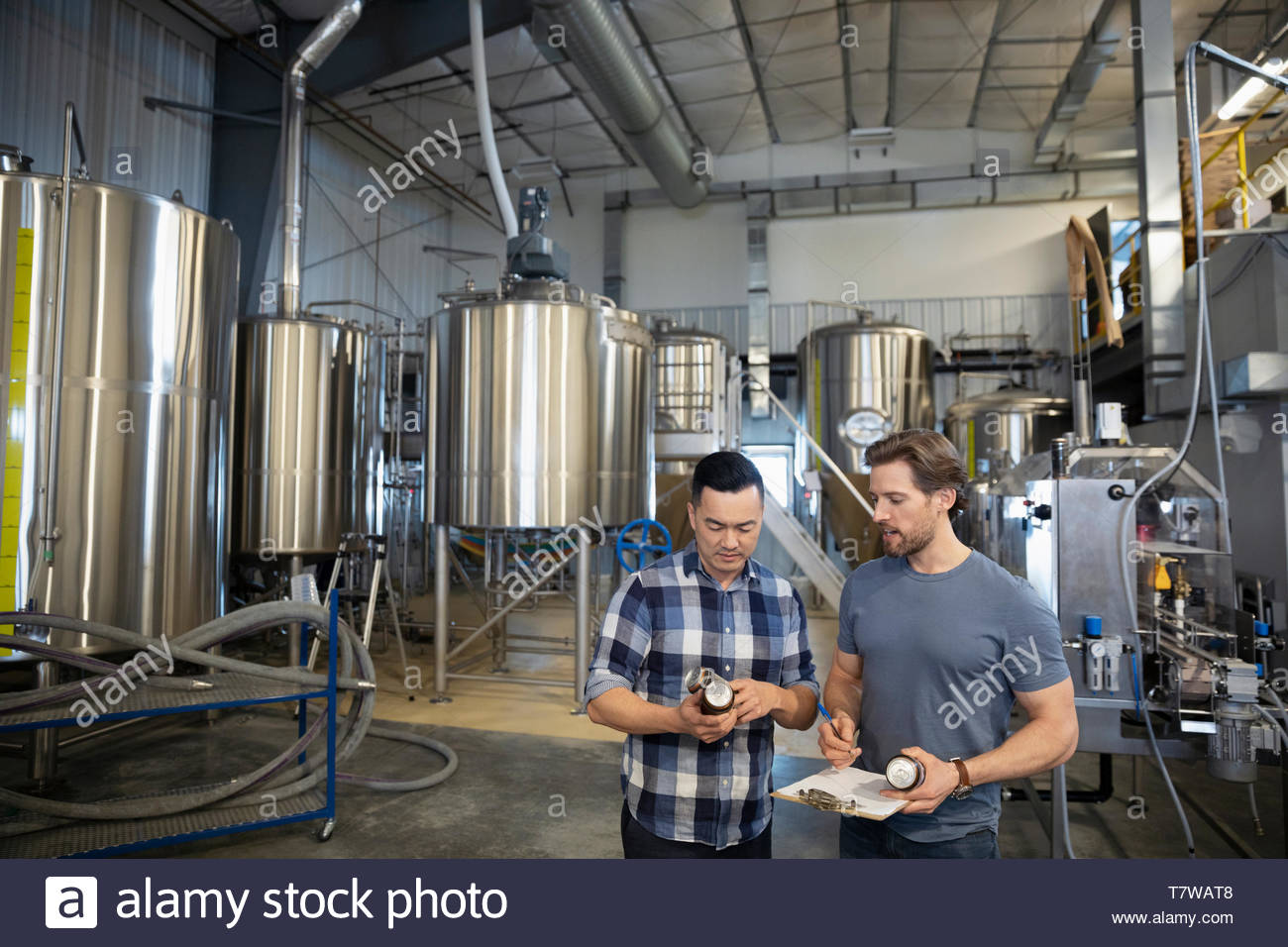 Working man beer hi-res stock photography and images - Alamy