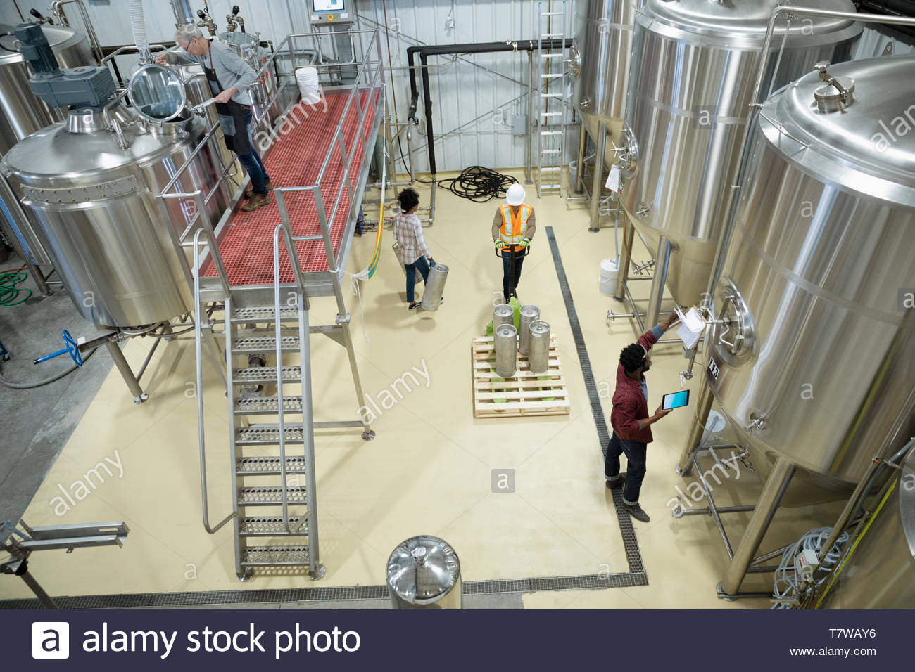 Distillery distillation tanks hi-res stock photography and images - Alamy