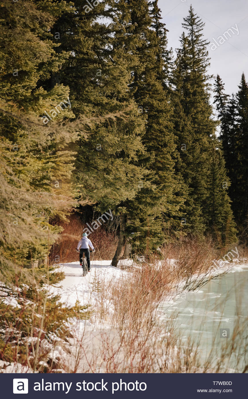 Fat biking winter hi-res stock photography and images - Alamy